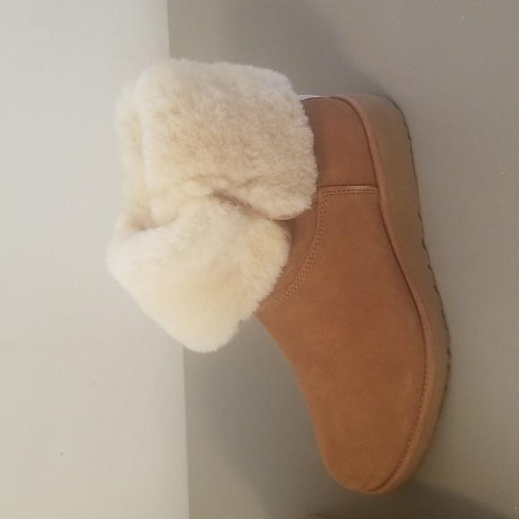 UGG | Shoes | Ugg Amie Boot | Poshmark